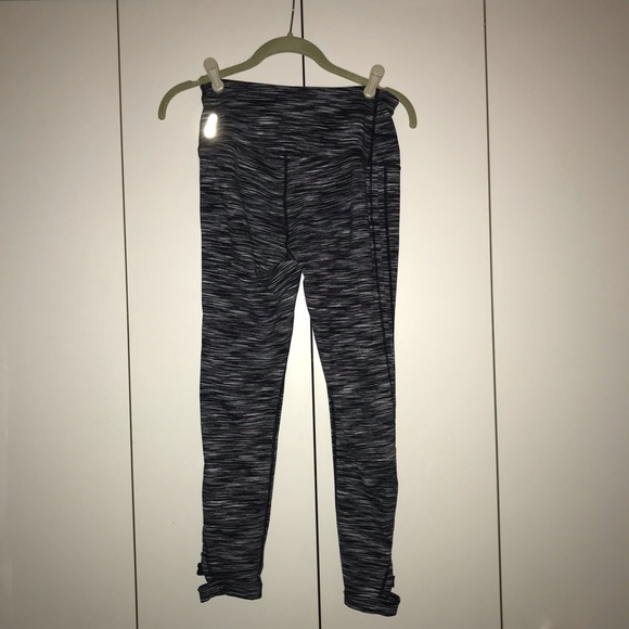 Zella | Pants & Jumpsuits | Zella Black White Workout Legging | Poshmark